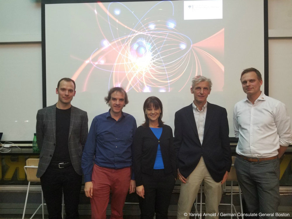 Quantum Science – What is it? And why is everyone talking about it ...